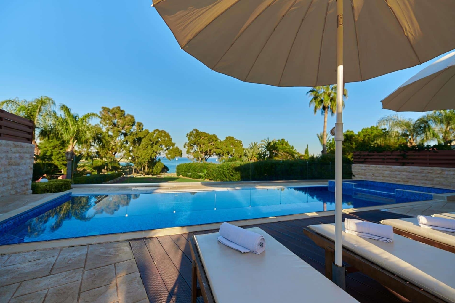 Villa Bella Vista in Protaras, Cyprus - Beachfront Villa - Ezoria