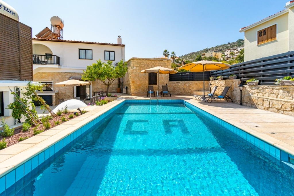 Kamara Guest Houses Anoi, Coral Bay - Sea Views - Ezoria